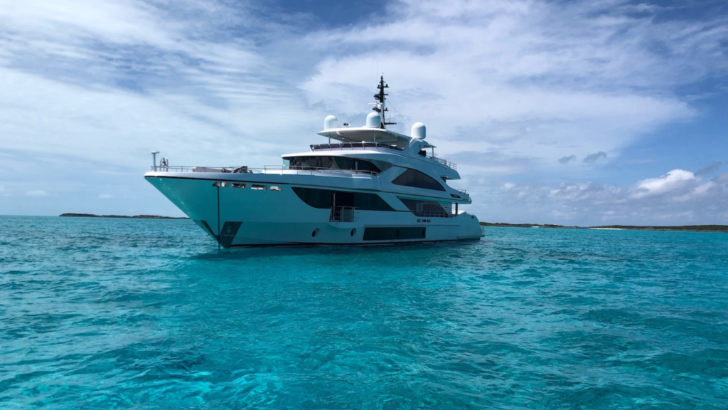 Majesty 140 | Majesty Yachts USA | (888) 891-8564